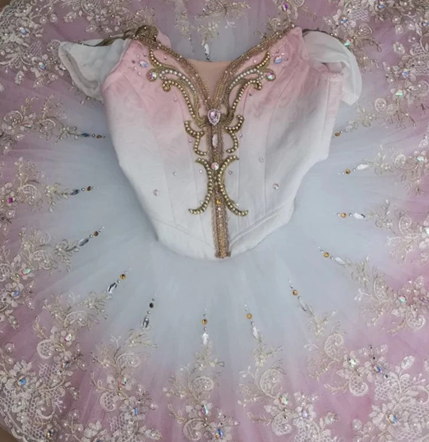 Dulcinea Variation from Don Quixote – Dancewear by Patricia